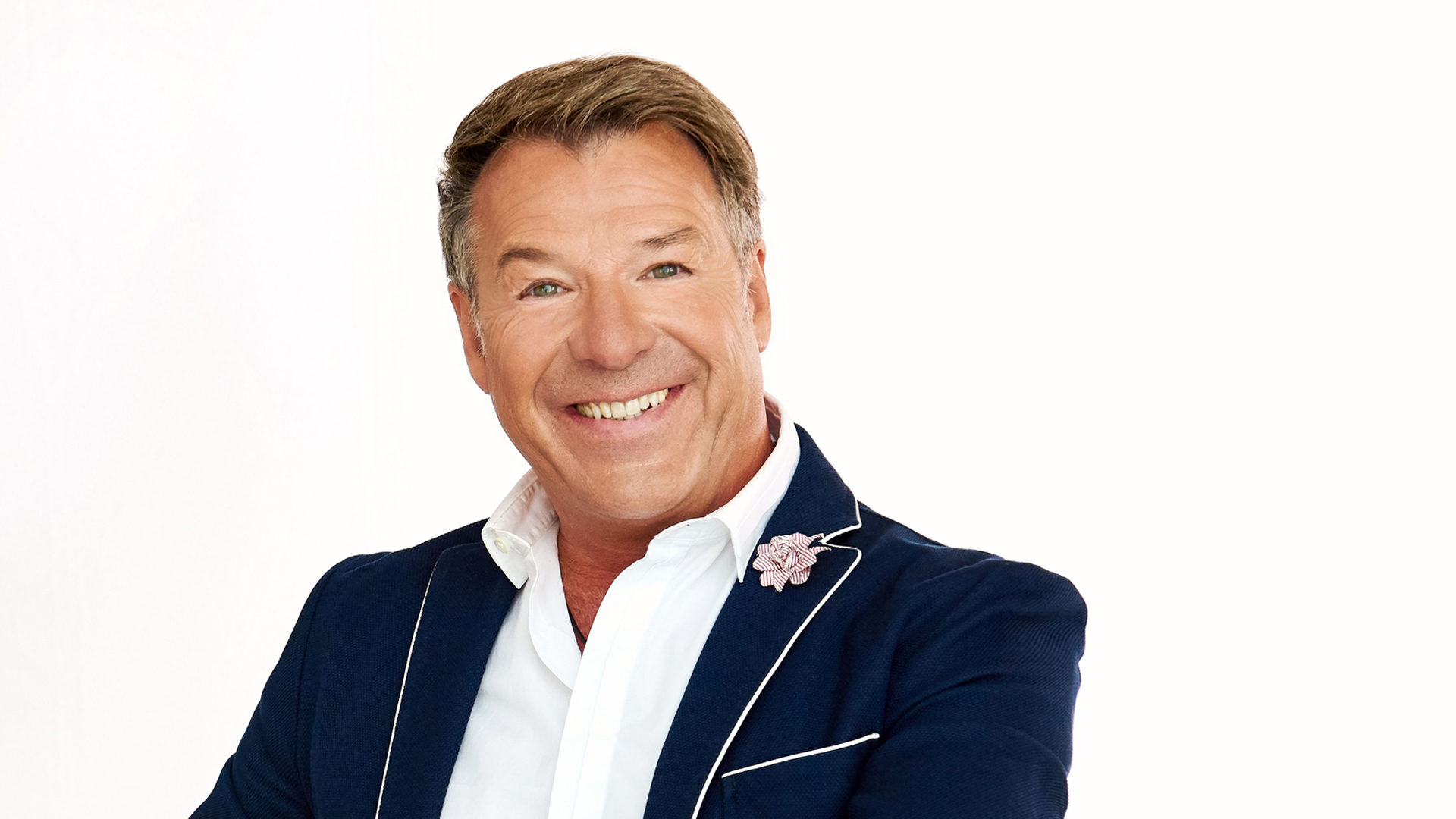 Patrick Lindner zelebriert die Leichtigkeit des Sommers mit seiner ...