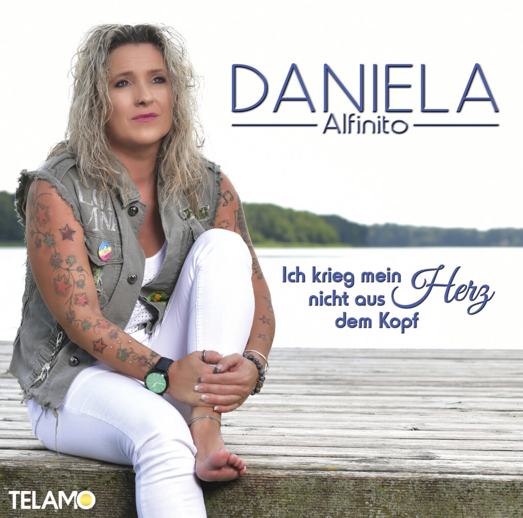 Die Single „Ich krieg mein Herz nicht aus dem Kopf“ von Daniela ... Die Single „Ich krieg mein Herz nicht aus dem Kopf“ von Daniela ...